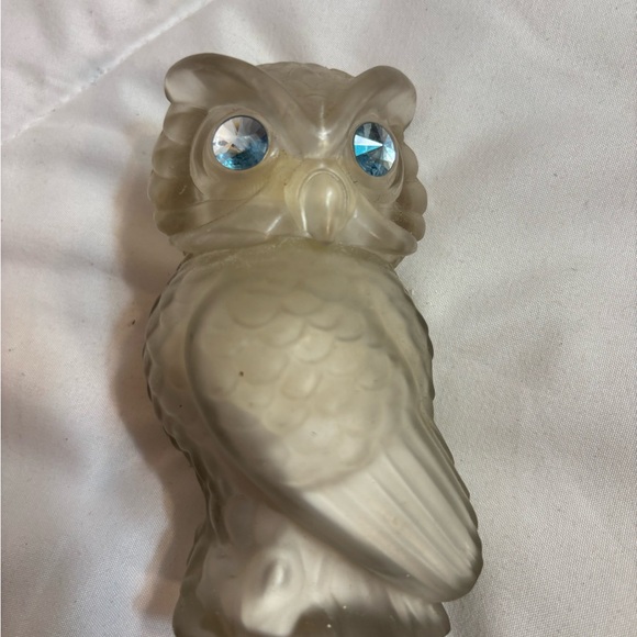 Avon | Other | Vintage Avon Frosted Glass Owl Powder Sachet Blue ...